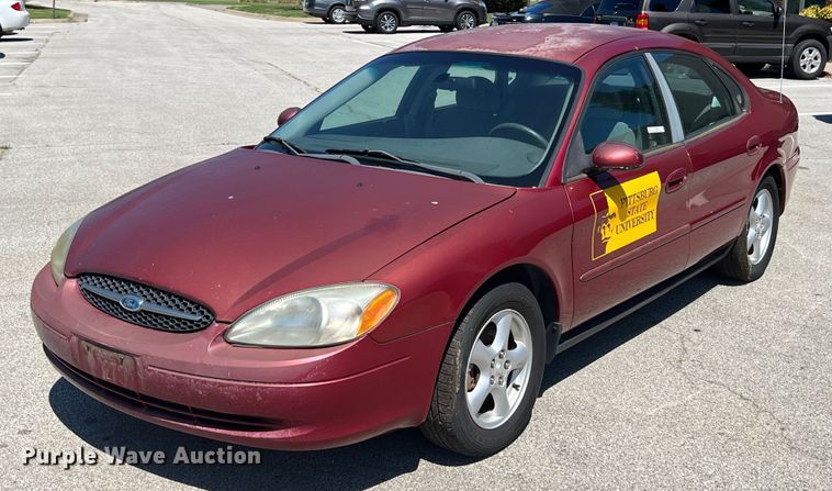 2003 Ford Taurus in Pittsburg , KS | Item IA9089 sold | Purple Wave