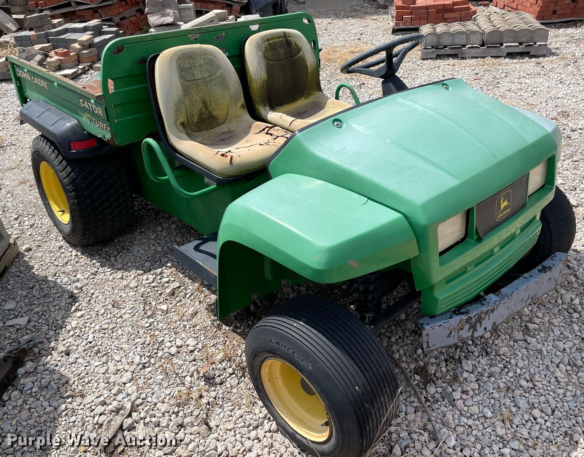 2000 John Deere Gator utility vehicle in Oklahoma City, OK | Item ...