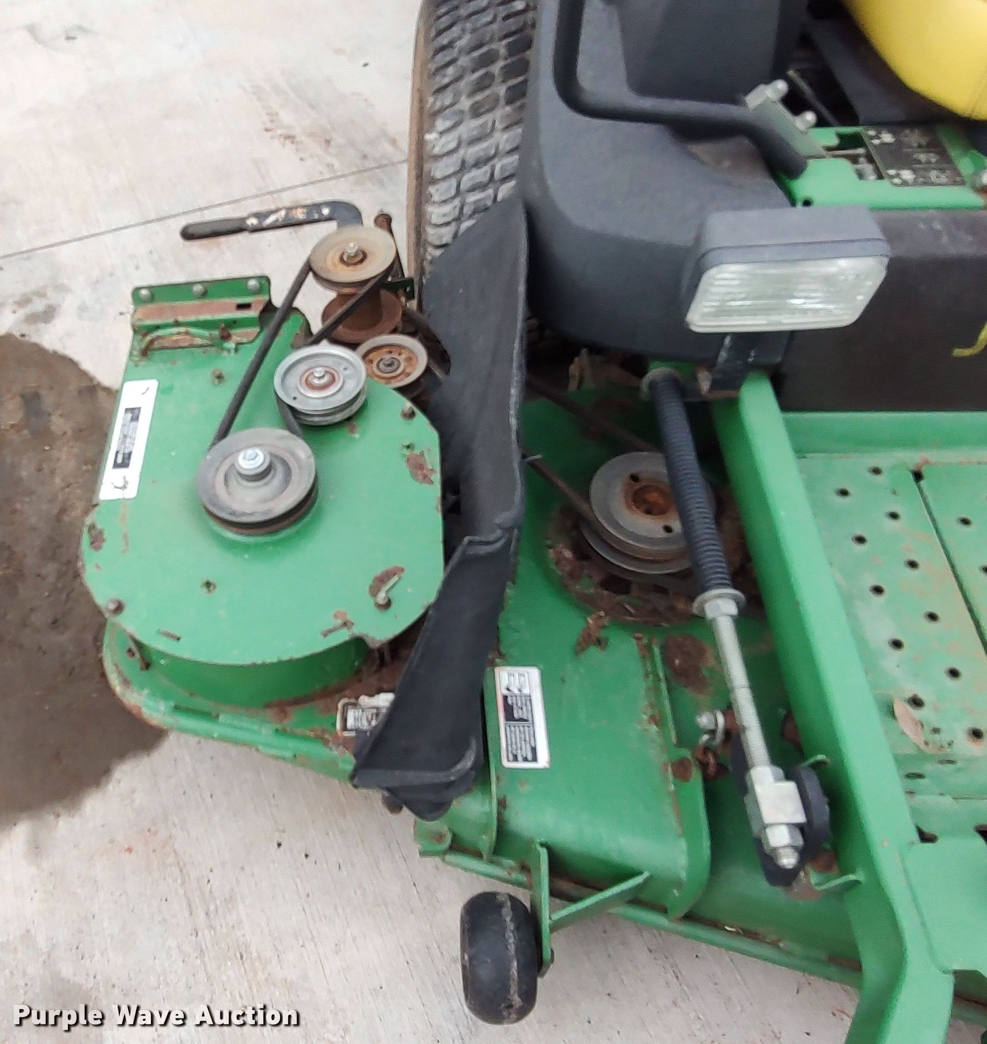 John Deere 757 ZTrak ZTR lawn mower in Norman, OK | Item LK9913 sold ...