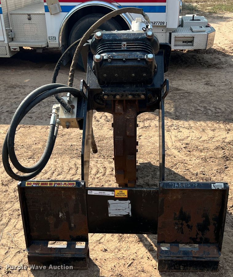 Trench Grader SP42 skid steer trench compactor in Peru, KS | Item ...