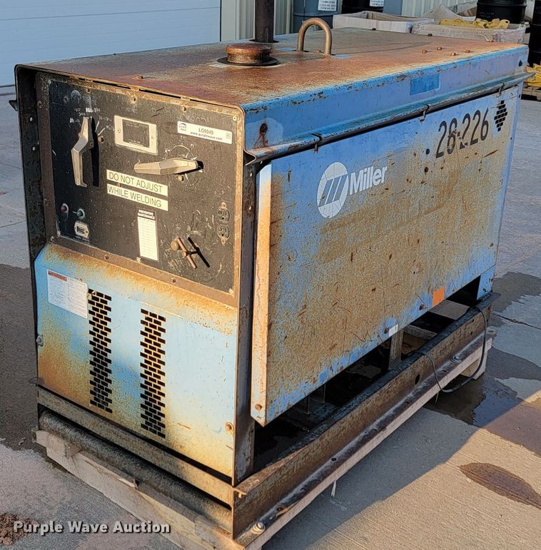 Miller Big Blue 400D welder/generator in Sioux Falls, SD | Item LO9049 ...