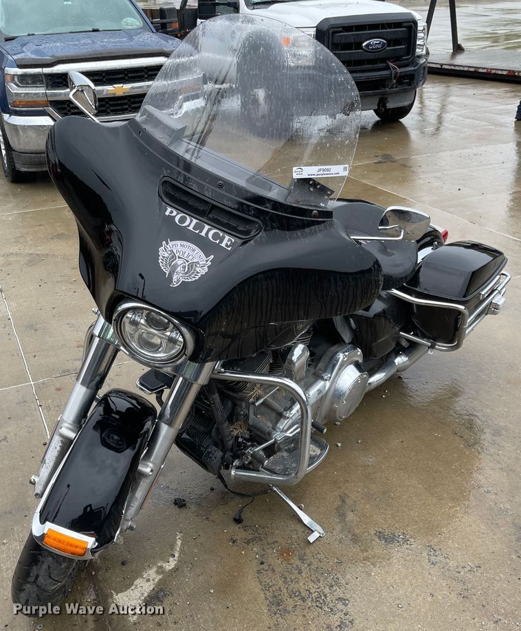 2015 Harley Davidson FLHTP motorcycle in Lenexa, KS | Item JF9092 sold ...