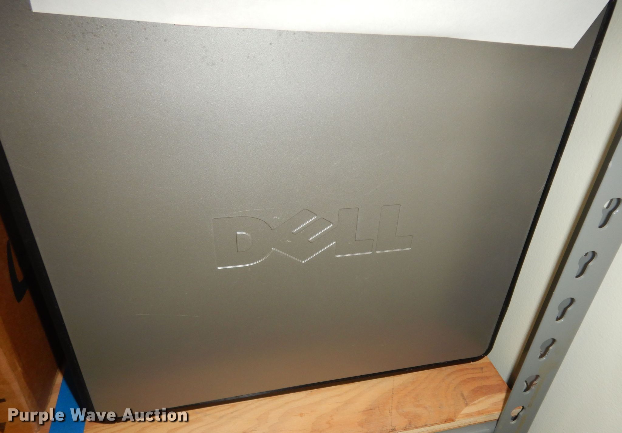 (11) Dell computers in Emporia, KS | Item KF9267 sold | Purple Wave