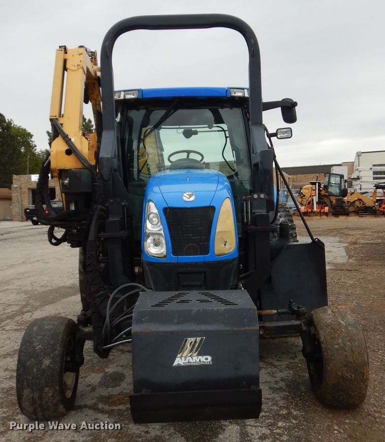 2004 New Holland TS115A tractor in Topeka, KS | Item DM3166 sold ...