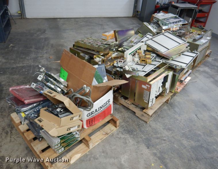 (11) Alcatel-Lucent MDR-8000 digital microwave radios in Chanute, KS ...