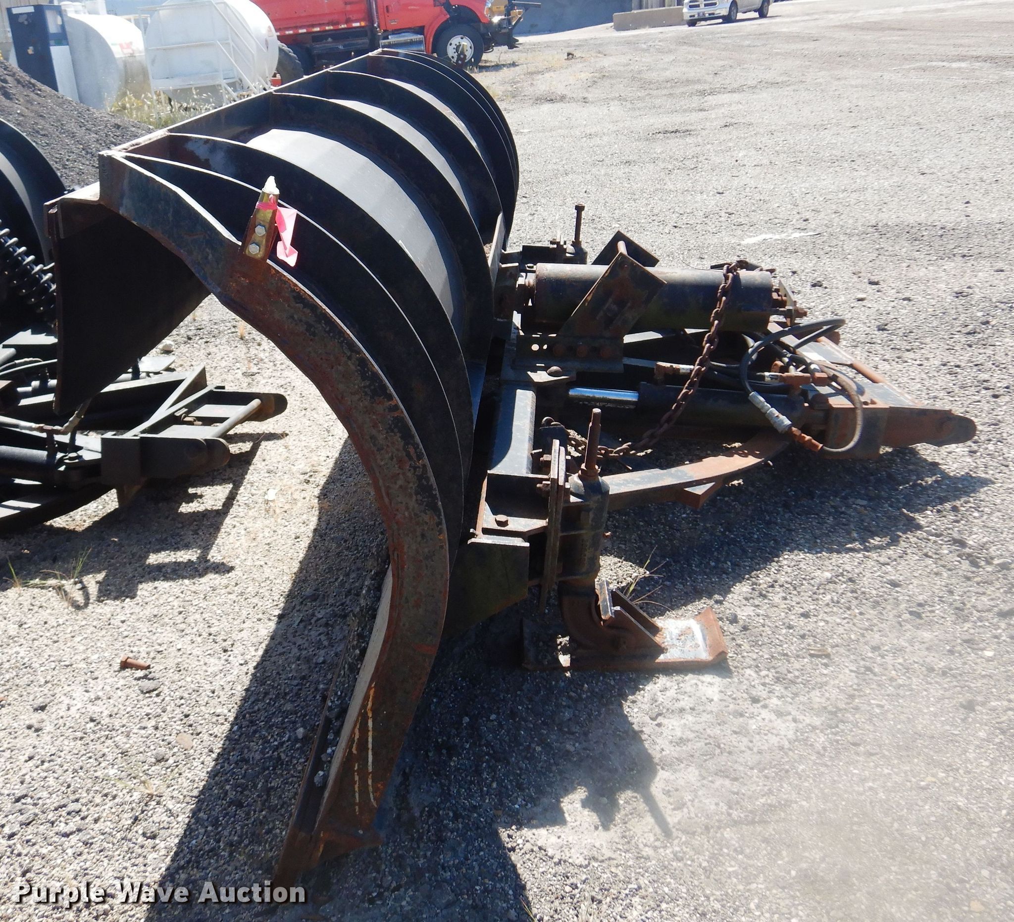 Flink 11MA 11'W snow plow in Chanute, KS | Item JA9712 sold | Purple Wave