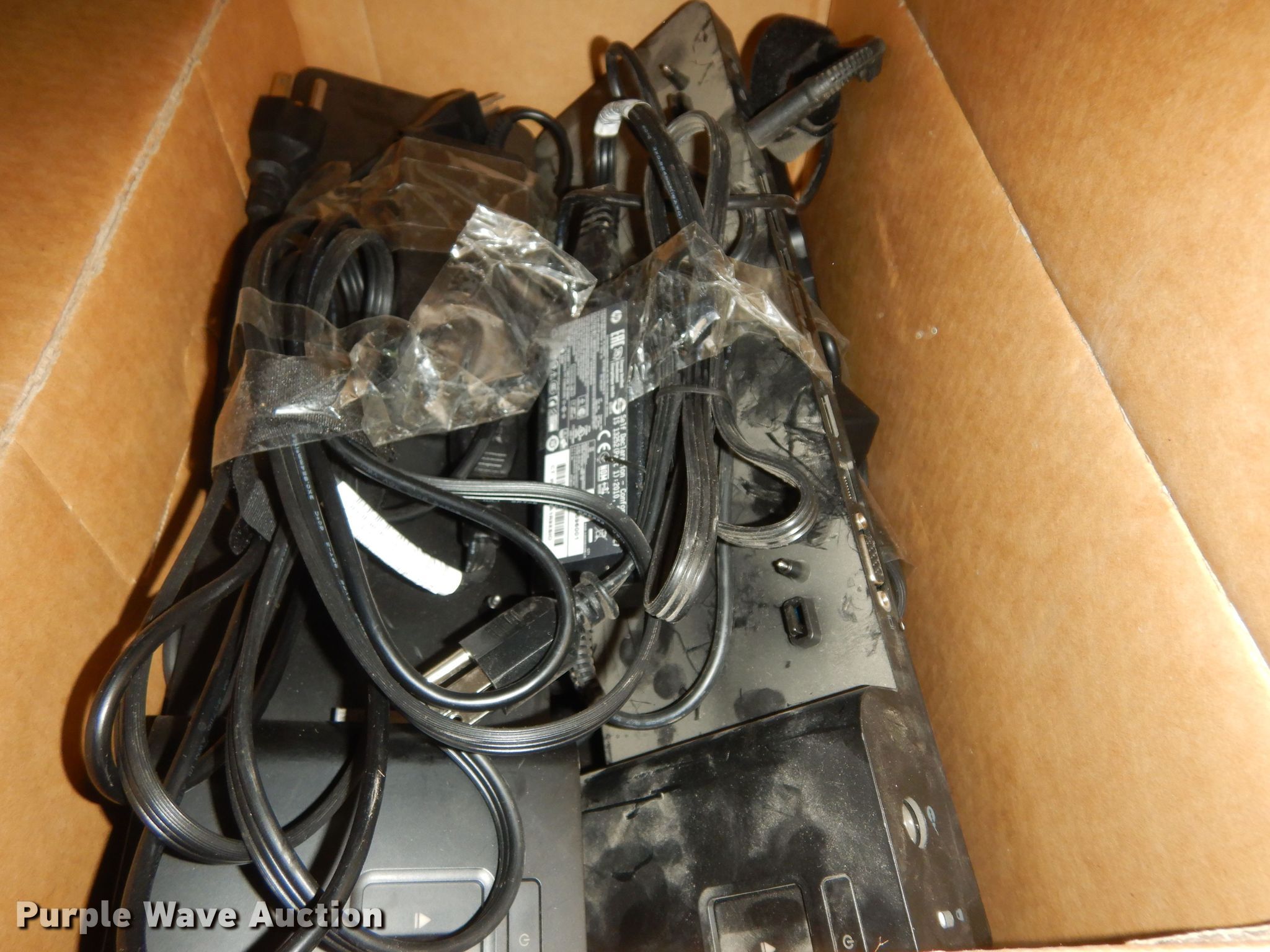 Computer accessories in Topeka, KS | Item KF9382 sold | Purple Wave