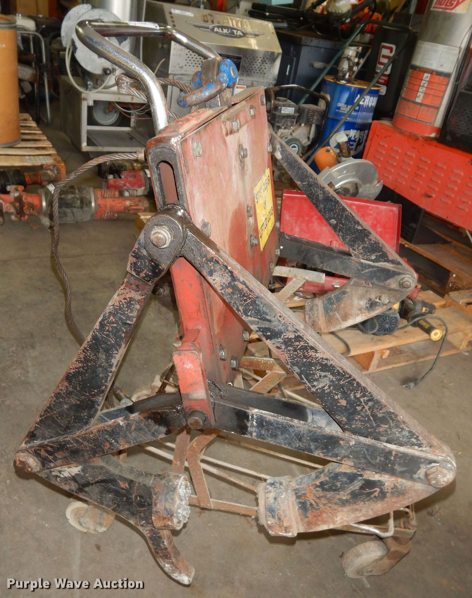 Lift All 8500B6 barrier wall clamp in Topeka, KS | Item KF9399 sold ...