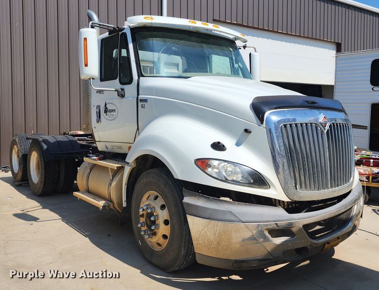 2012 International ProStar semi truck in Clinton, MO | Item KH9295 sold ...