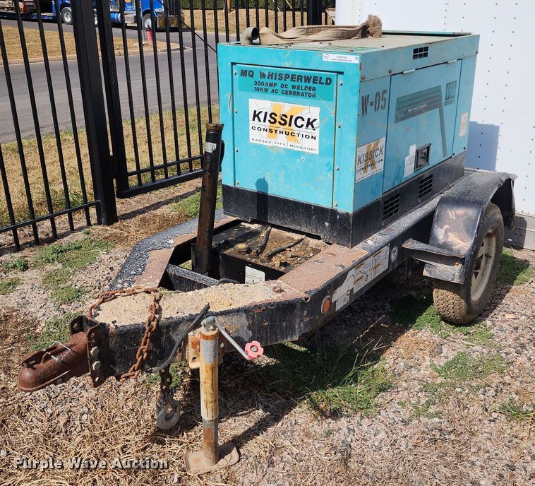 Multiquip DLW-300ES welder/generator in Kansas City, MO | Item KH9200 ...