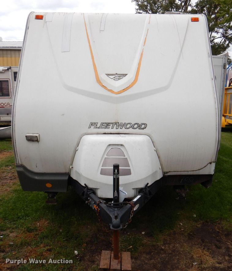 2005 Fleetwood Orbit 290BH camper in Collins, IA | Item KW9480 sold ...