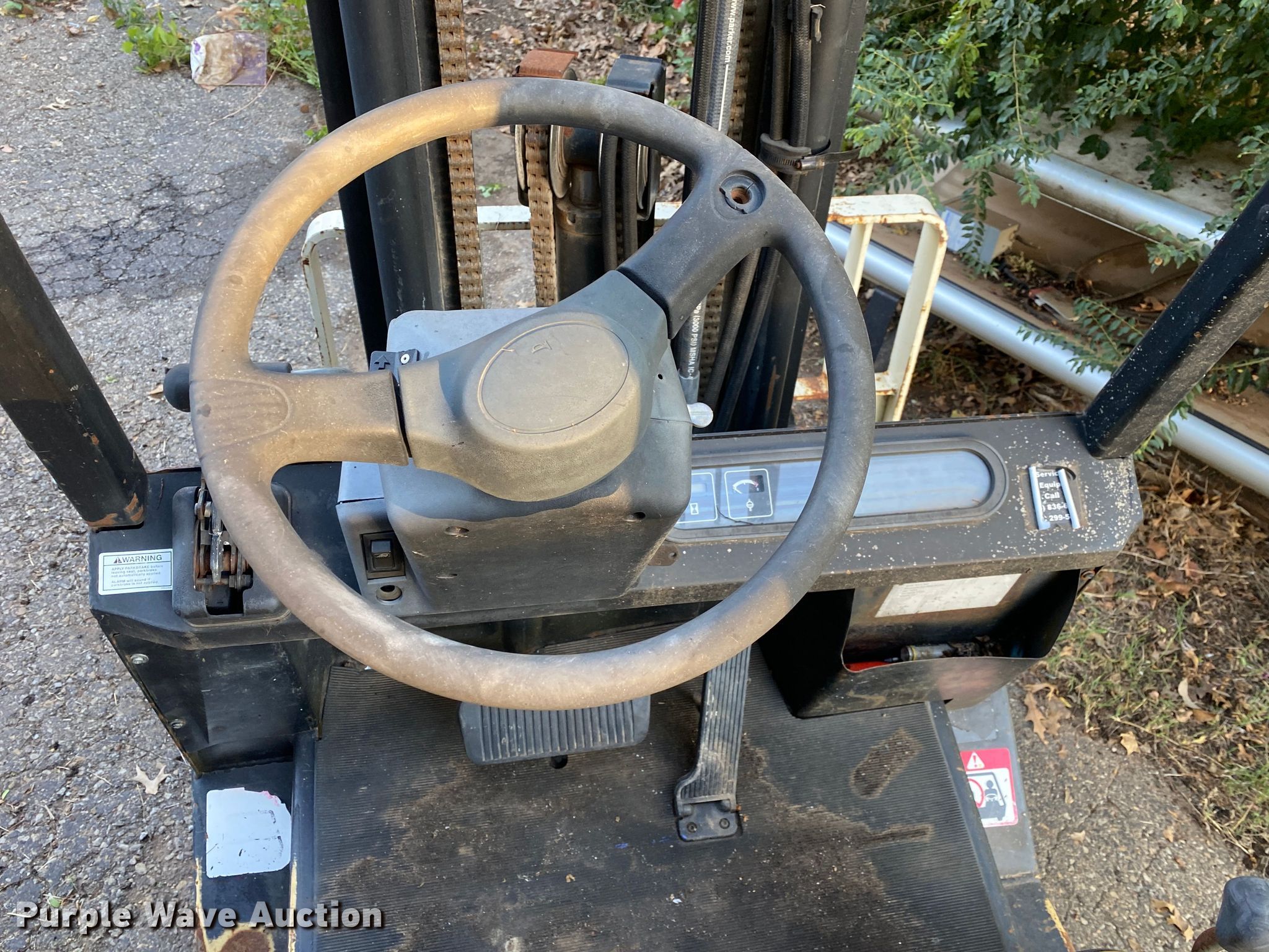 Yale GLP040 forklift in Sapulpa, OK | Item DK6486 sold | Purple Wave