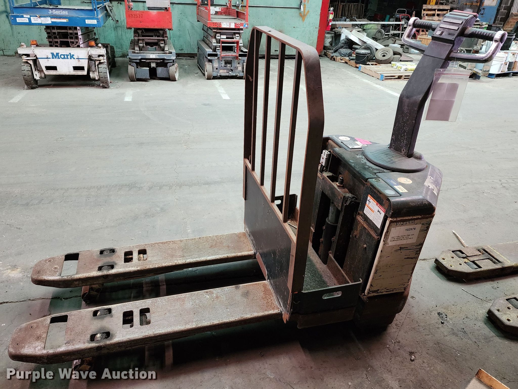 Crown PW3520-60 pallet jack in Kansas City, MO | Item KH9262 sold ...
