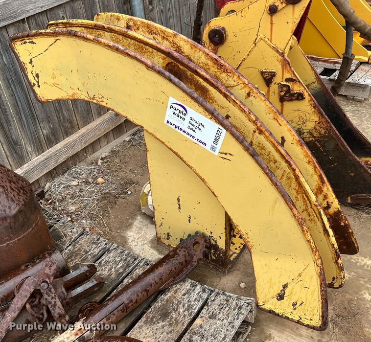 Cable chute in Amarillo, TX | Item DN5221 sold | Purple Wave