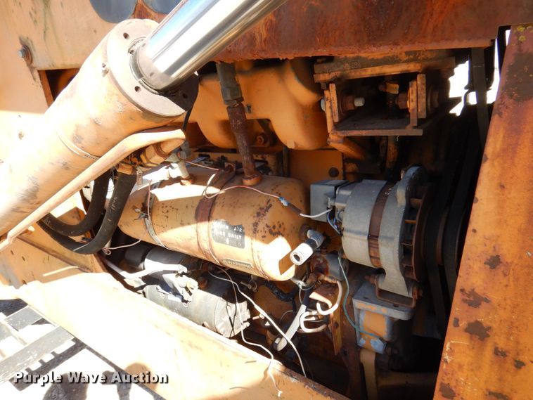 1976 Case 680E backhoe in Clinton, IL | Item JL9934 sold | Purple Wave