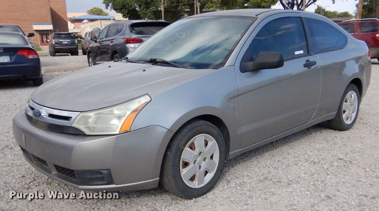 2008 Ford Focus SE in Syracuse, KS | Item LU9614 sold | Purple Wave