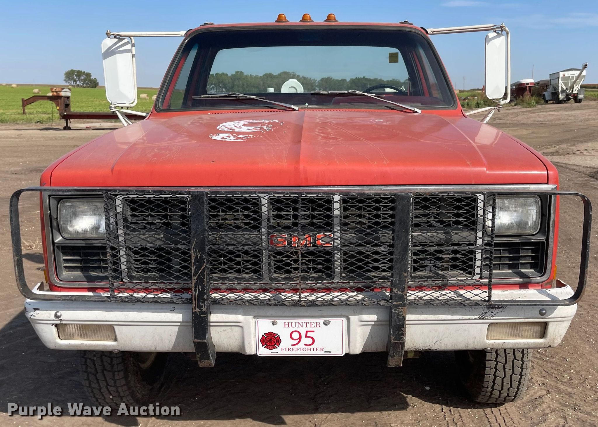 1981 GMC Sierra K3500 pickup truck cab and chassis in Hunter, KS | Item ...