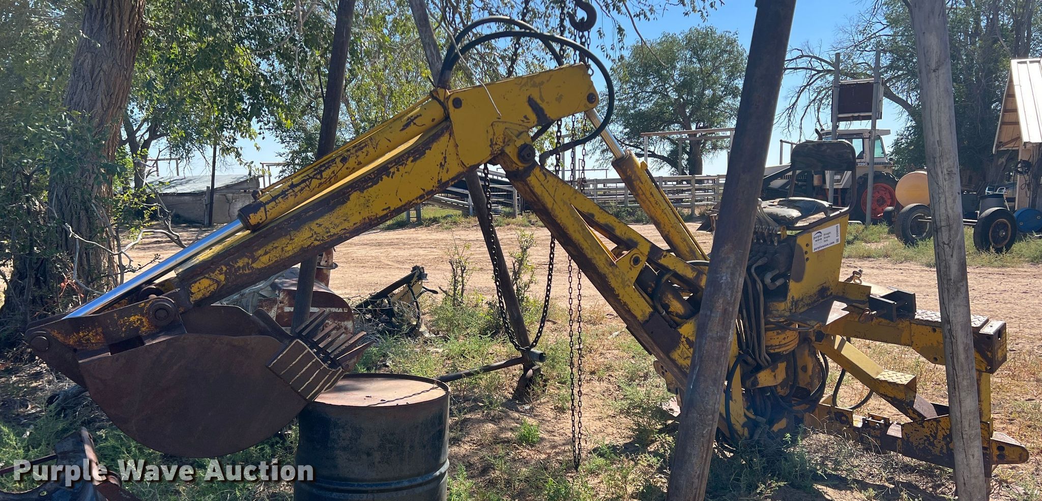 Davis 210 backhoe in Clayton, NM | Item DO8809 sold | Purple Wave