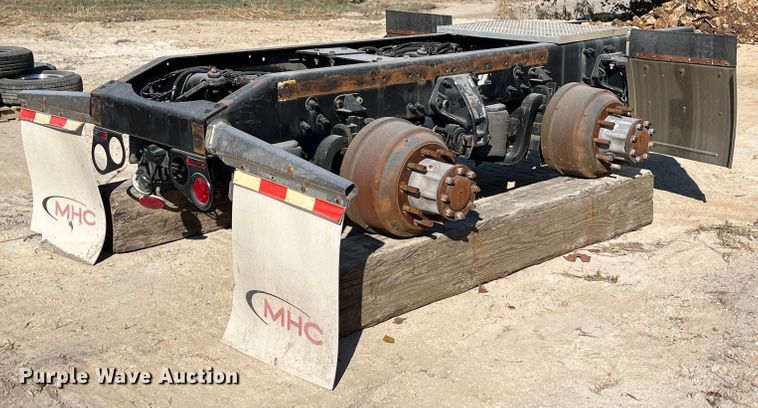 Peterbilt rear axle assembly in Bucyrus, KS | Item MN9294 sold | Purple ...