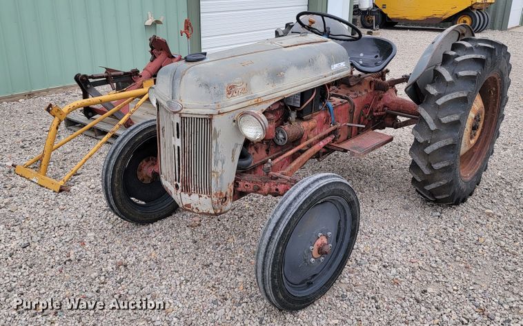 Ford 8N tractor in Pierre, SD | Item LL9668 sold | Purple Wave