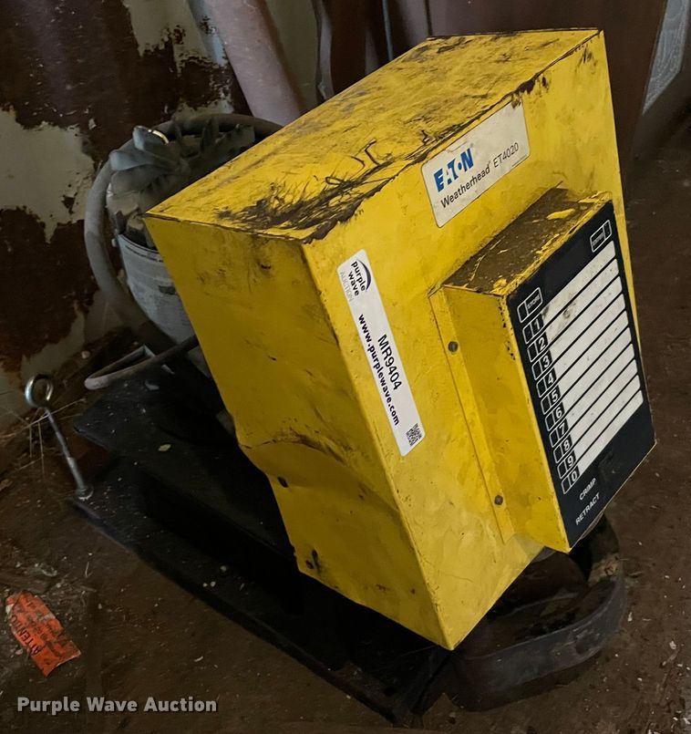 Eaton ET4020 crimp machine in Whitesboro, TX | Item MR9404 sold ...