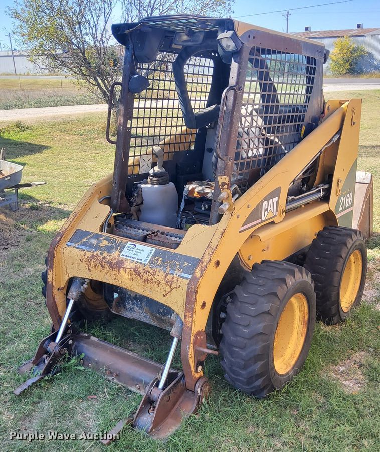 2005 Caterpillar 216B skid steer loader in Great Bend, KS | Item DN6897 ...