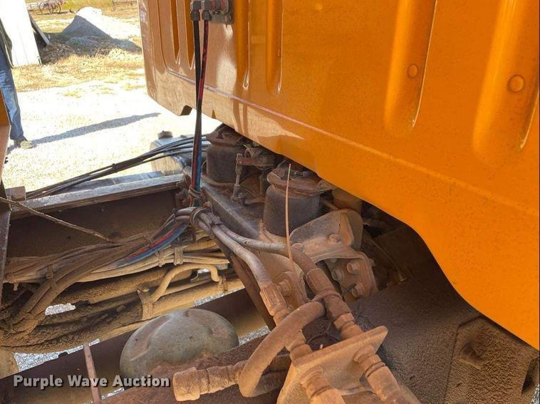 2002 International 2554 dump truck in Lincoln, MO | Item JC9926 sold ...