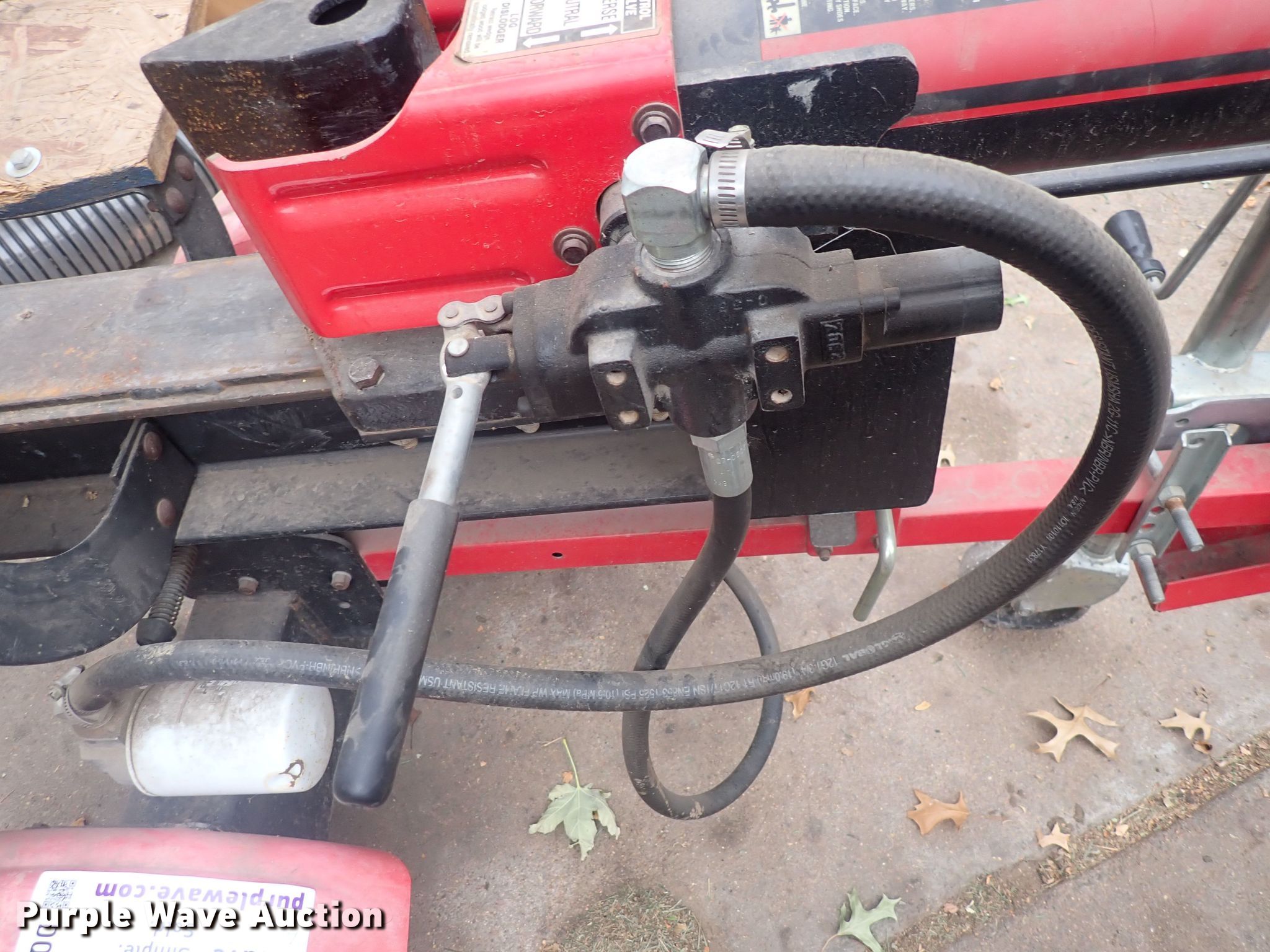 MTD Yard Machines log splitter in Halstead, KS | Item DQ3096 sold ...