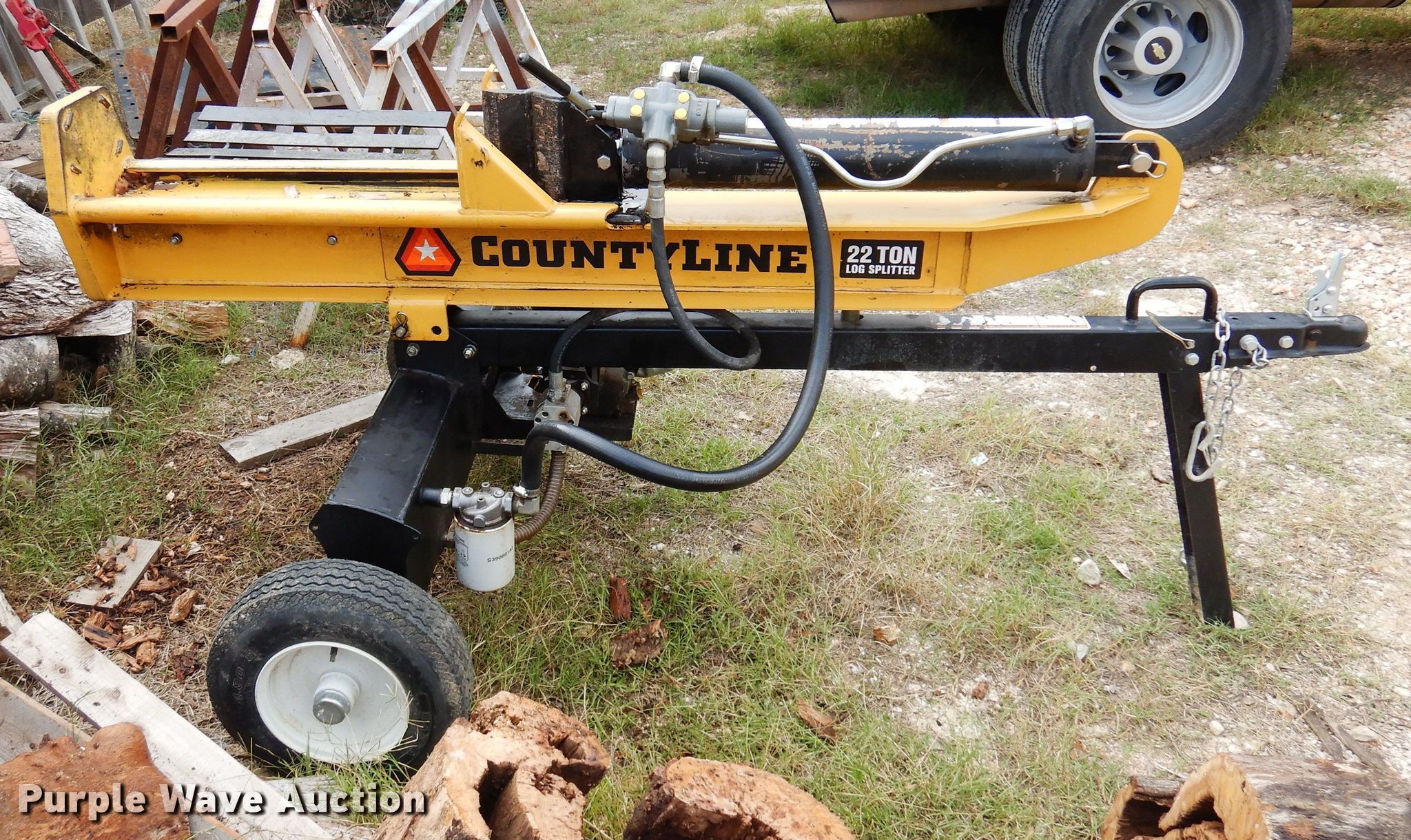 Countyline 1032822 log splitter in New Braunfels, TX | Item HB9763 sold ...