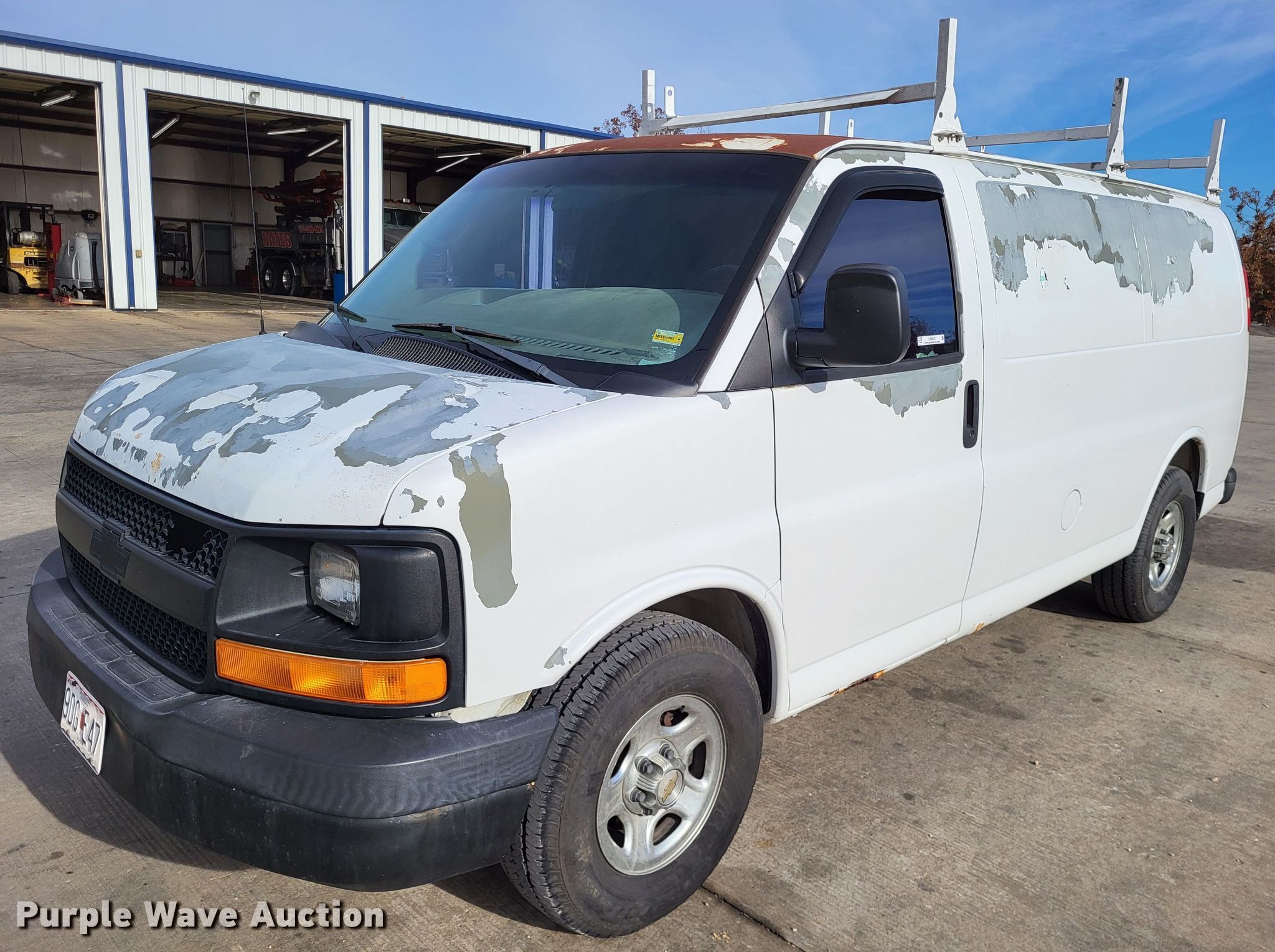 2006 Chevrolet Express 1500 van in Eldon, MO | Item LR9079 sold ...