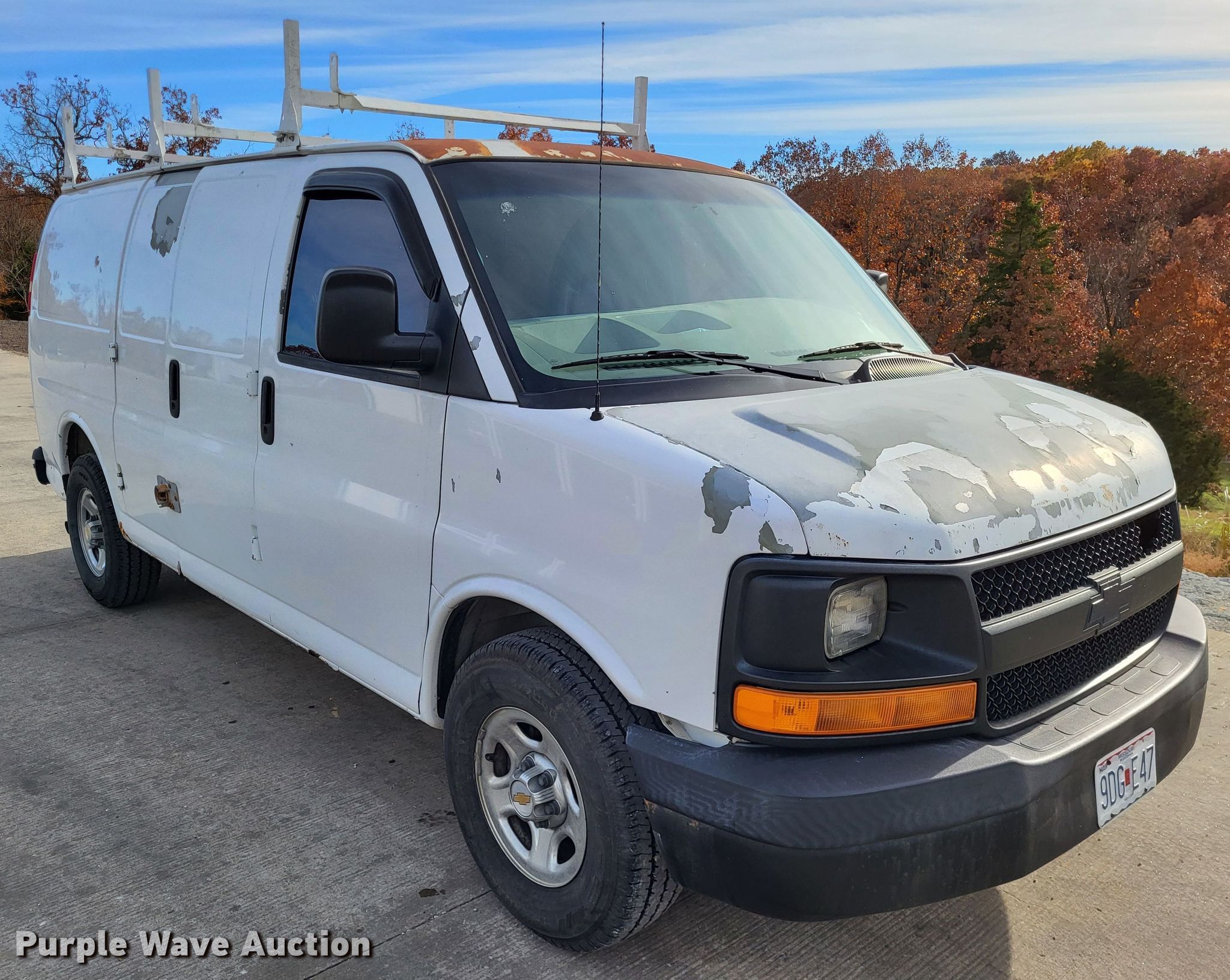 2006 Chevrolet Express 1500 van in Eldon, MO | Item LR9079 sold ...