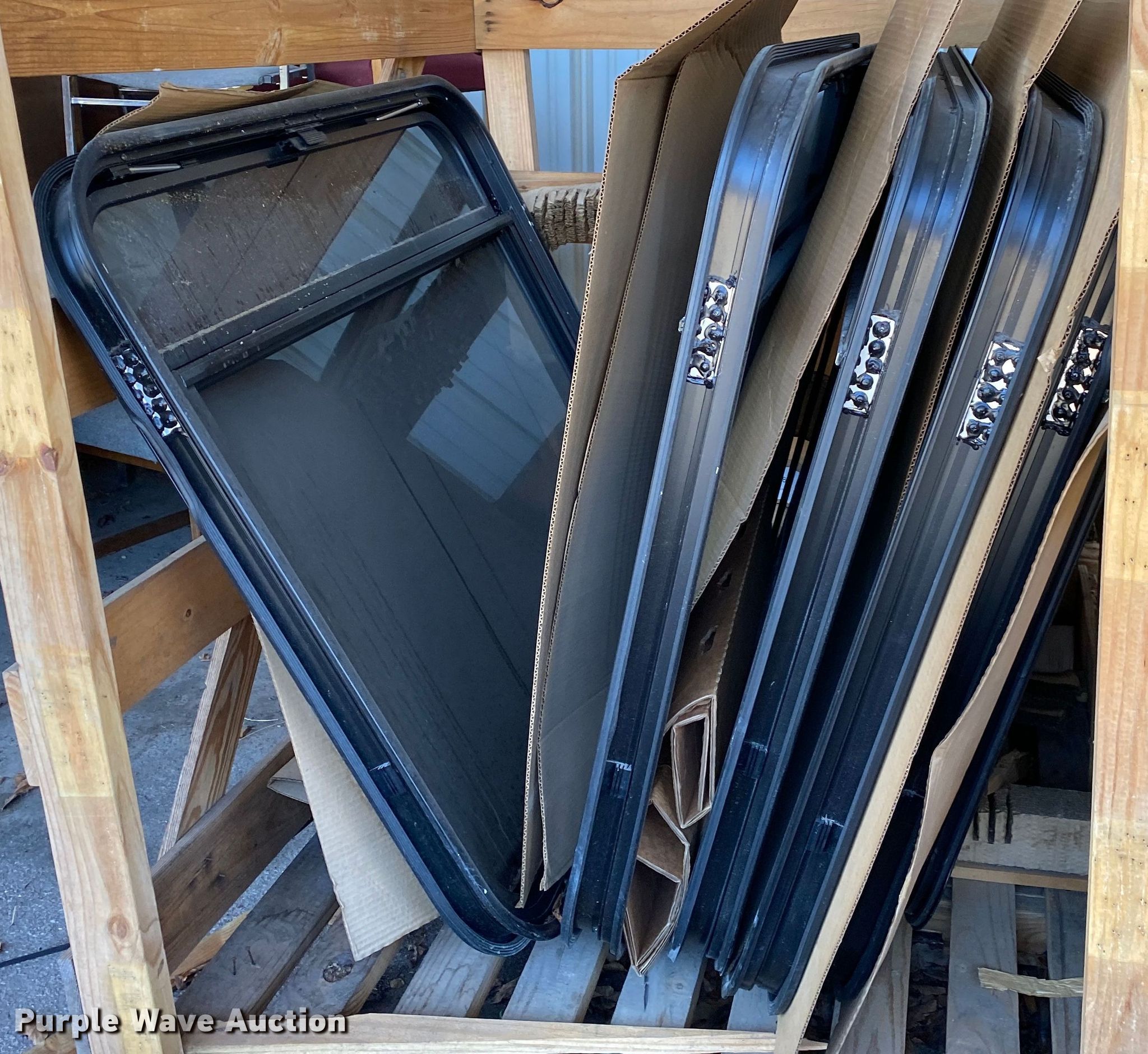 Shuttle bus parts in Tulsa, OK | Item IG9867 sold | Purple Wave