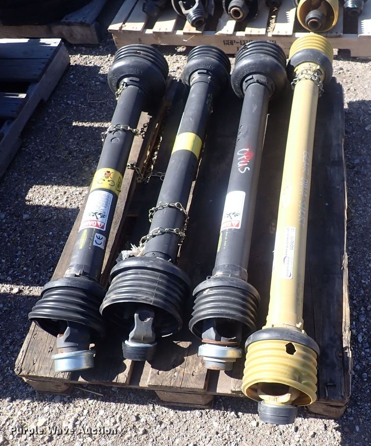 (4) PTO shafts in Hesston, KS | Item GD9271 sold | Purple Wave