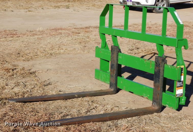 Frontier forks in Limon, CO | Item LN9796 sold | Purple Wave