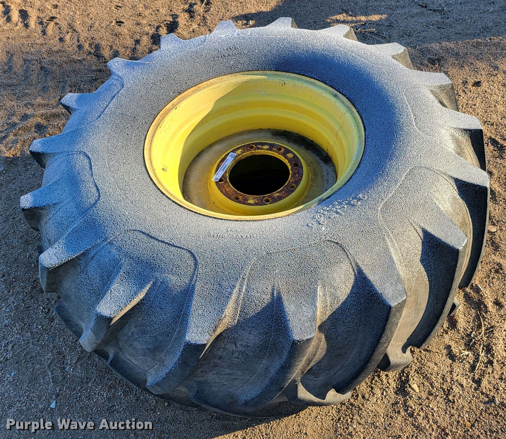 Farmland 23.1-26 tire in Kinsley, KS | Item IU9885 sold | Purple Wave