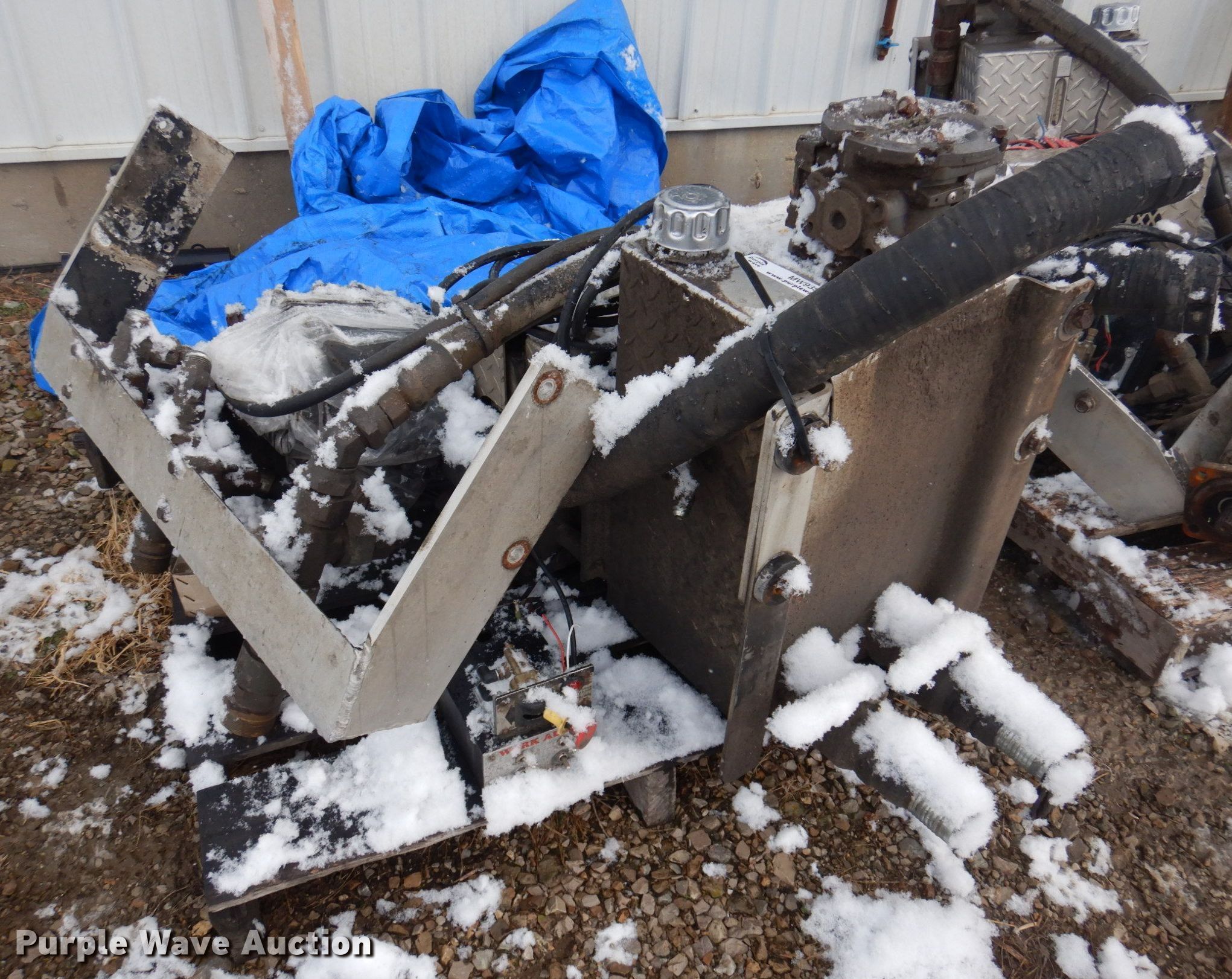 Walinga wet kit in Bloomfield, IA | Item MW9395 sold | Purple Wave