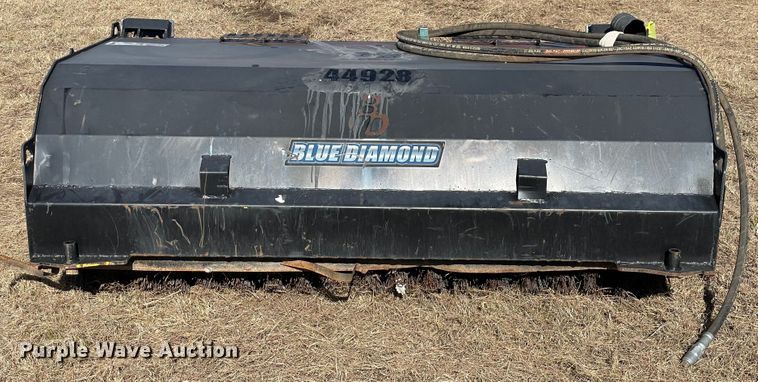 2019 Blue Diamond 116515 skid steer sweeper in Davis, OK | Item DN7540 ...