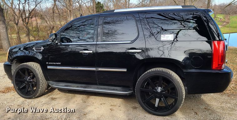 2007 Cadillac Escalade SUV in Grain Valley, MO | Item DM4916 sold ...