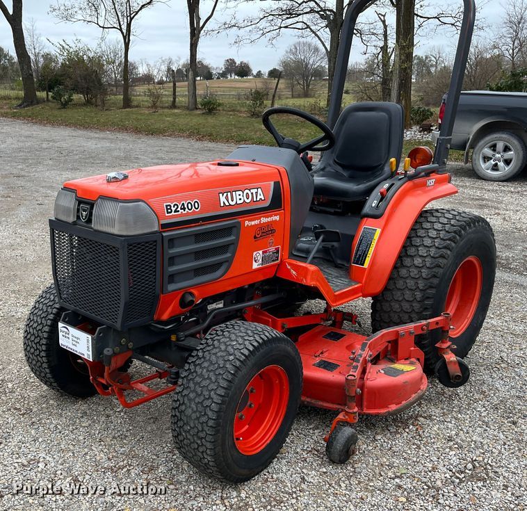 Kubota B2400 MFWD tractor in Leavenworth, KS | Item DR7351 sold ...