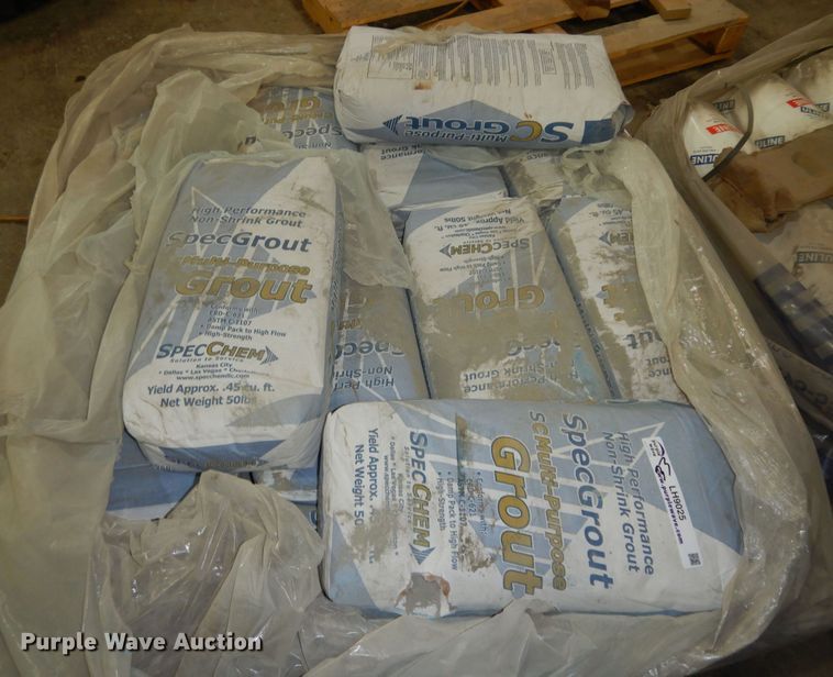 (33) 50 lbs bags of SpecGrout SC grout in Topeka, KS | Item LH9025 sold ...