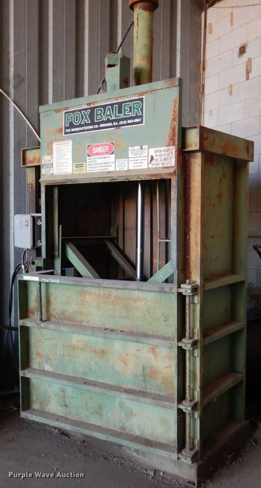 Fox Baler cardboard baler in Utica, MO | Item MW9400 sold | Purple Wave