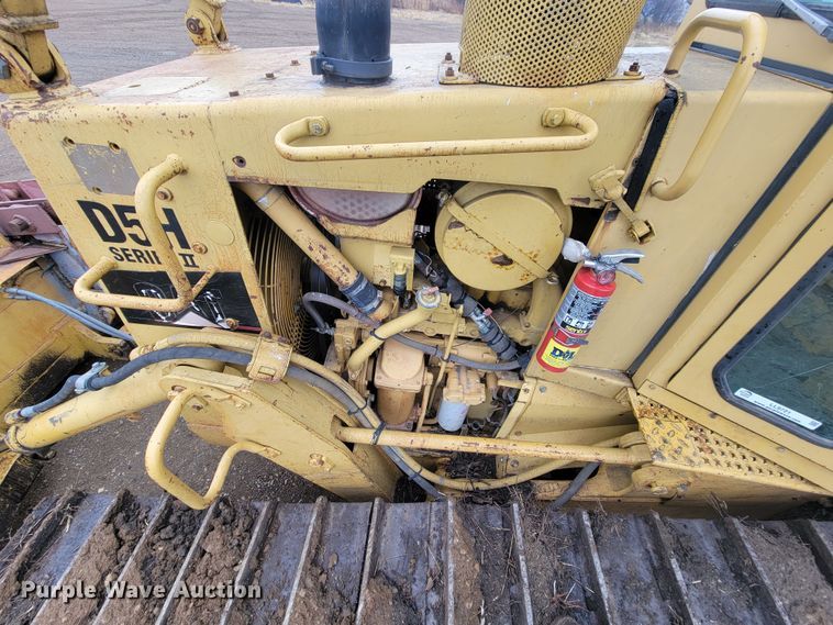 Caterpillar D5H LGP Series II dozer in Bryant, SD | Item LL9721 sold | Purple Wave