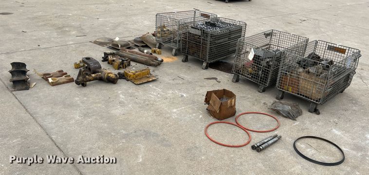 Caterpillar parts in Cresson, TX | Item LW9237 sold | Purple Wave