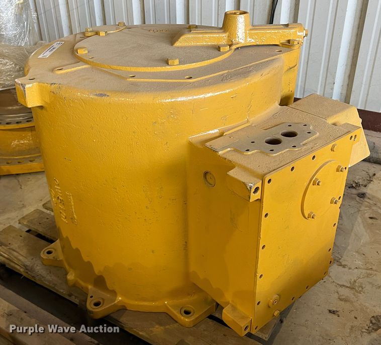 Caterpillar case in Cresson, TX | Item MK9694 sold | Purple Wave