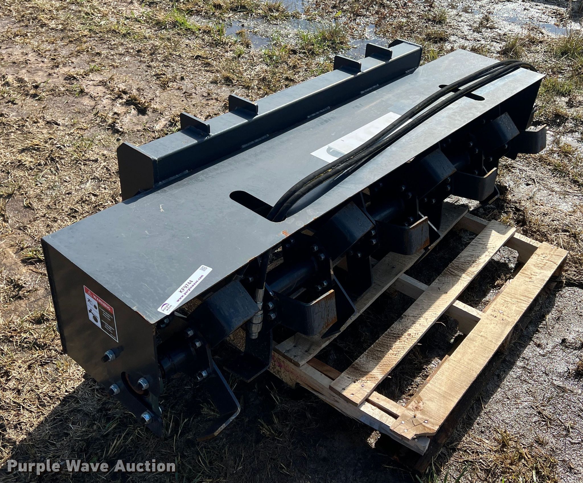 72"W skid steer tiller in Chouteau, OK | Item KF9744 sold | Purple Wave