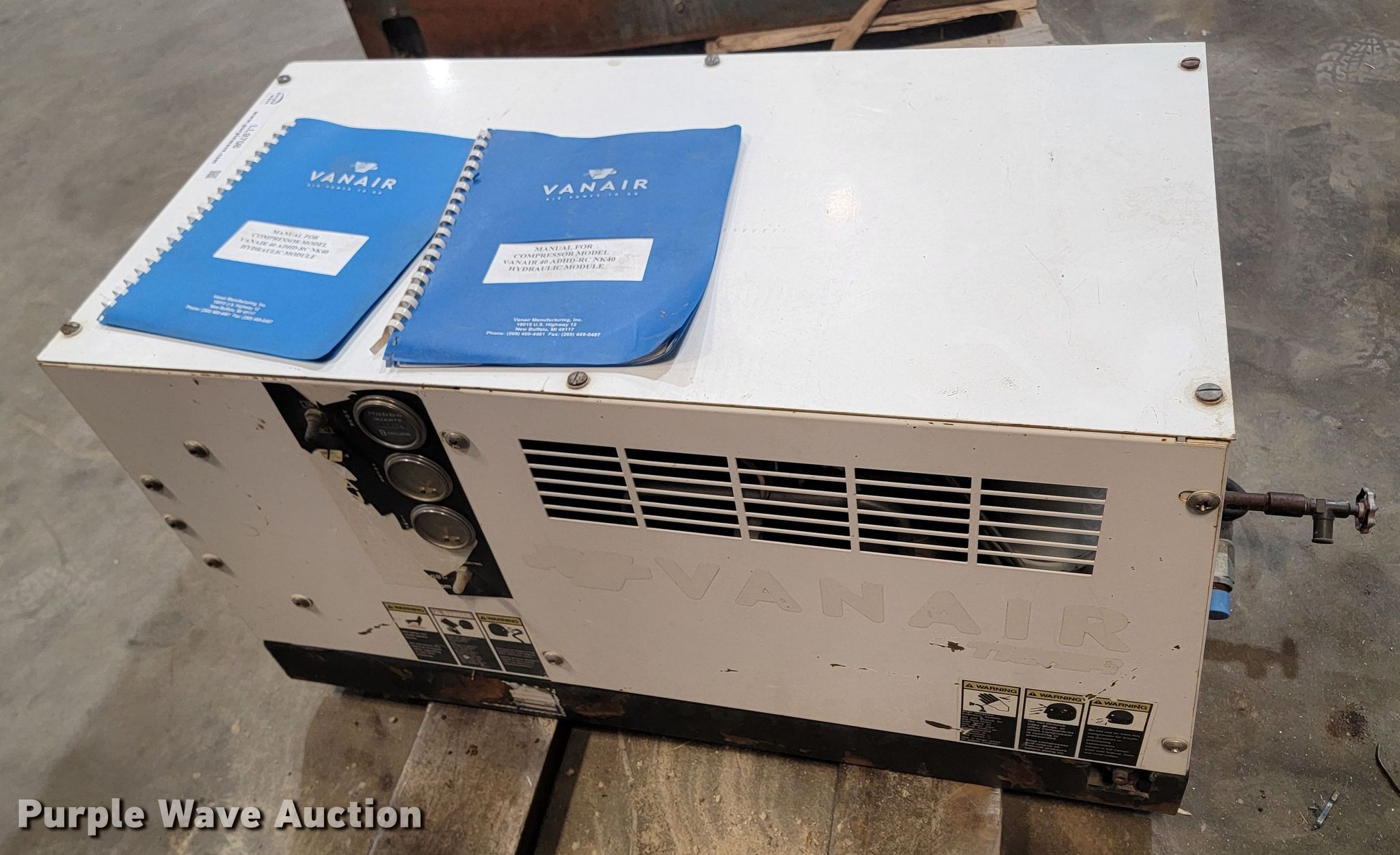 Vanair 40 ADHD-RC NK40 air compressor in Gregory, SD | Item LL9708 sold ...