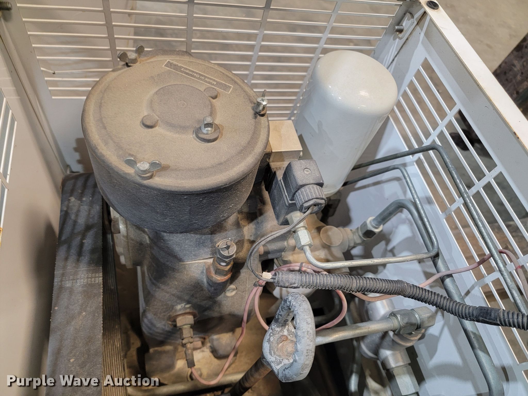 Vanair 40 ADHD-RC NK40 air compressor in Gregory, SD | Item LL9708 sold ...