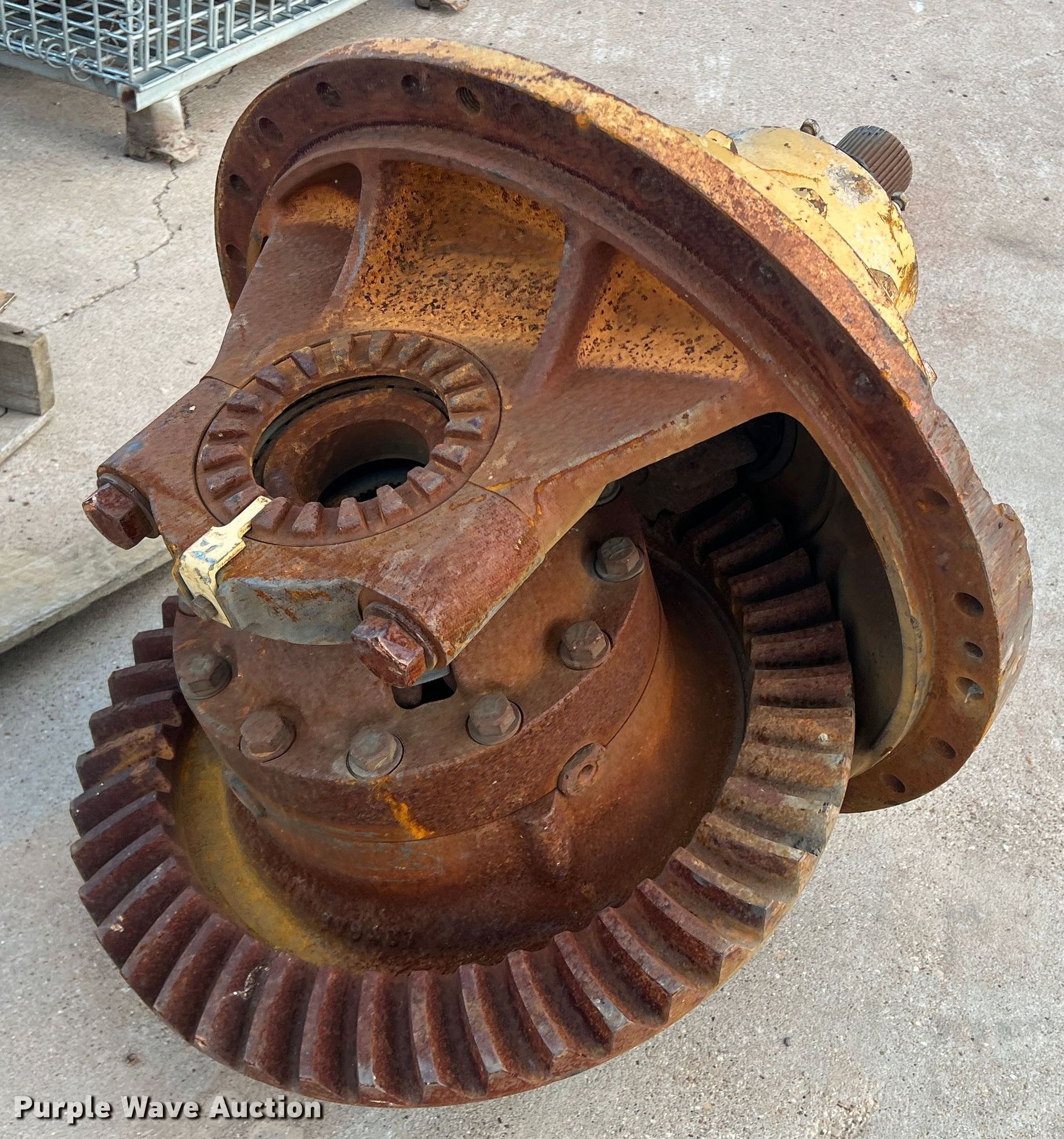 Caterpillar drivetrain parts in Cresson, TX | Item LW9138 sold | Purple ...