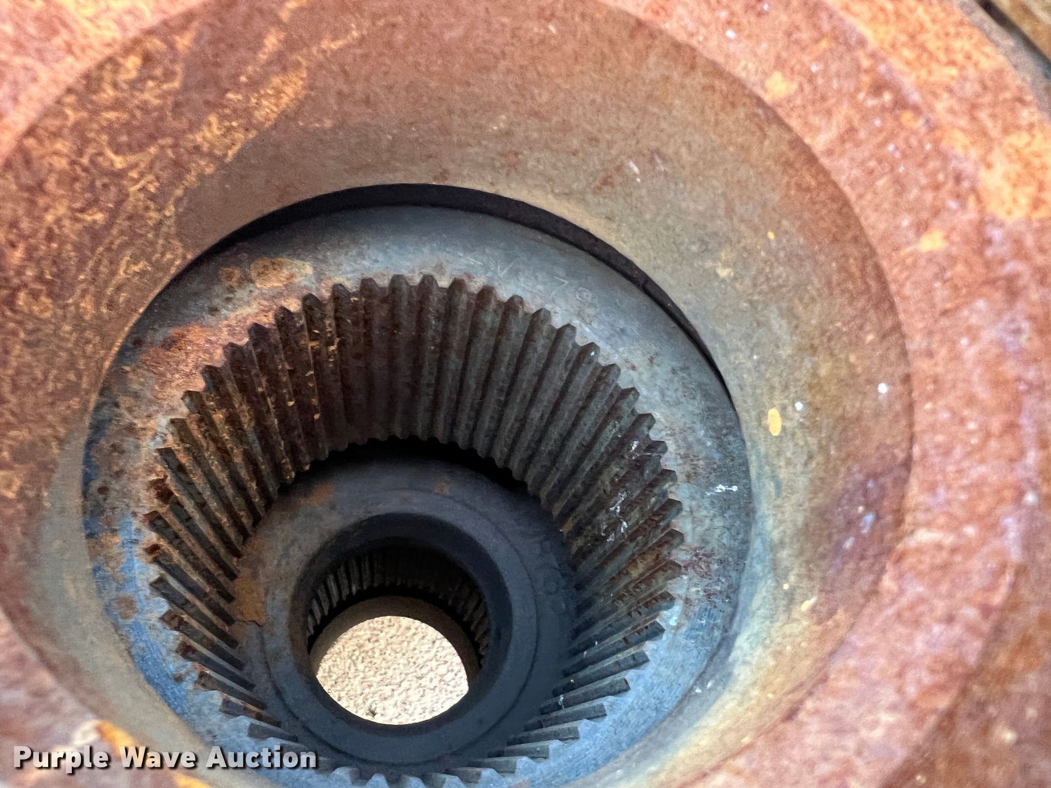 Caterpillar drivetrain parts in Cresson, TX | Item LW9138 sold | Purple ...