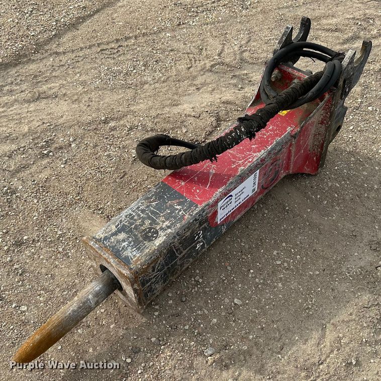 CP RX4 breaker in Salina, KS | Item DK1039 sold | Purple Wave